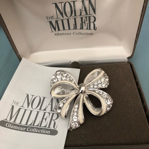 Nolan Miller | Jewelry | Nolan Miller Glamour Collection Pin Broach ...